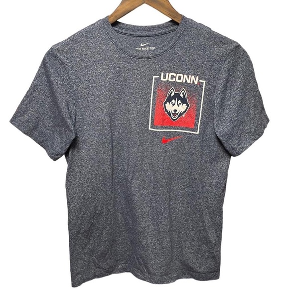 Nike | Shirts | University Of Connecticut Nike Uconn Huskies Small ...